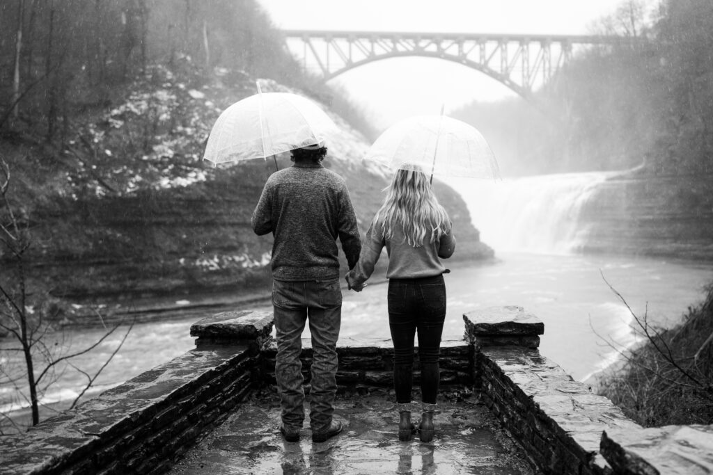 Rainy Day Engagement Session | Letchworth State Park