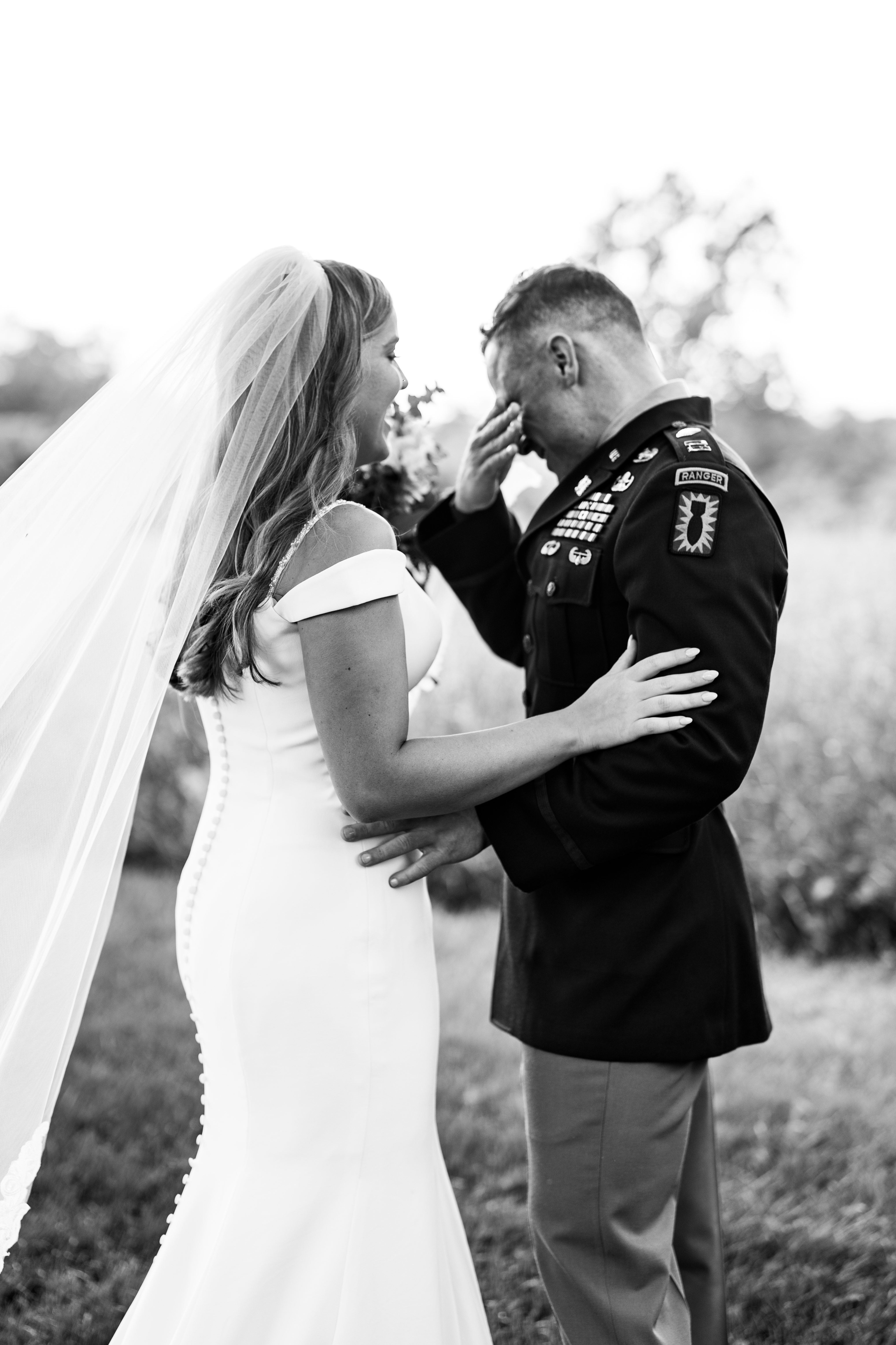 Independence Day Wedding | Liz & David - slzphotography.com